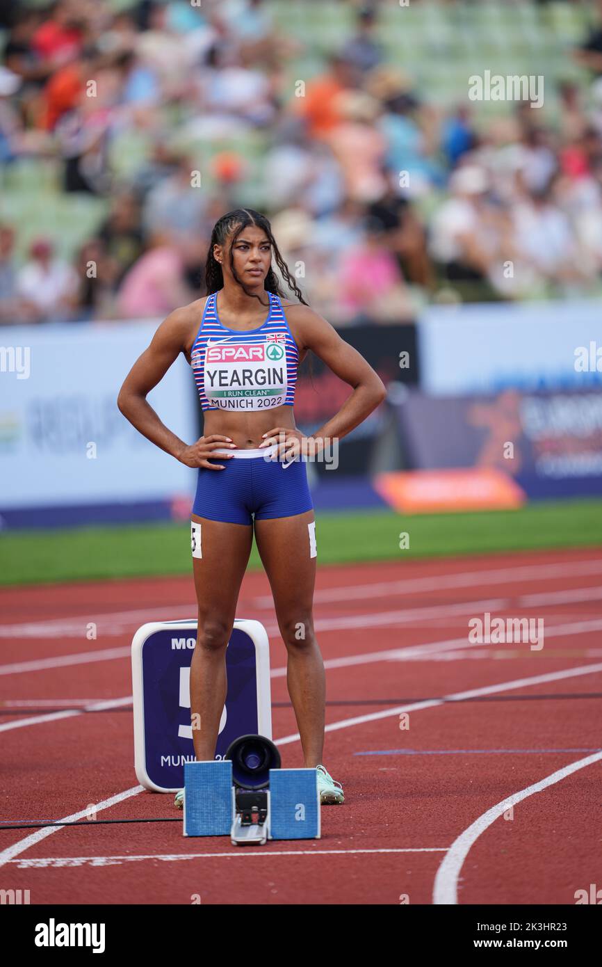 Nicole Yeargin participating in the 400 meters of the European ...