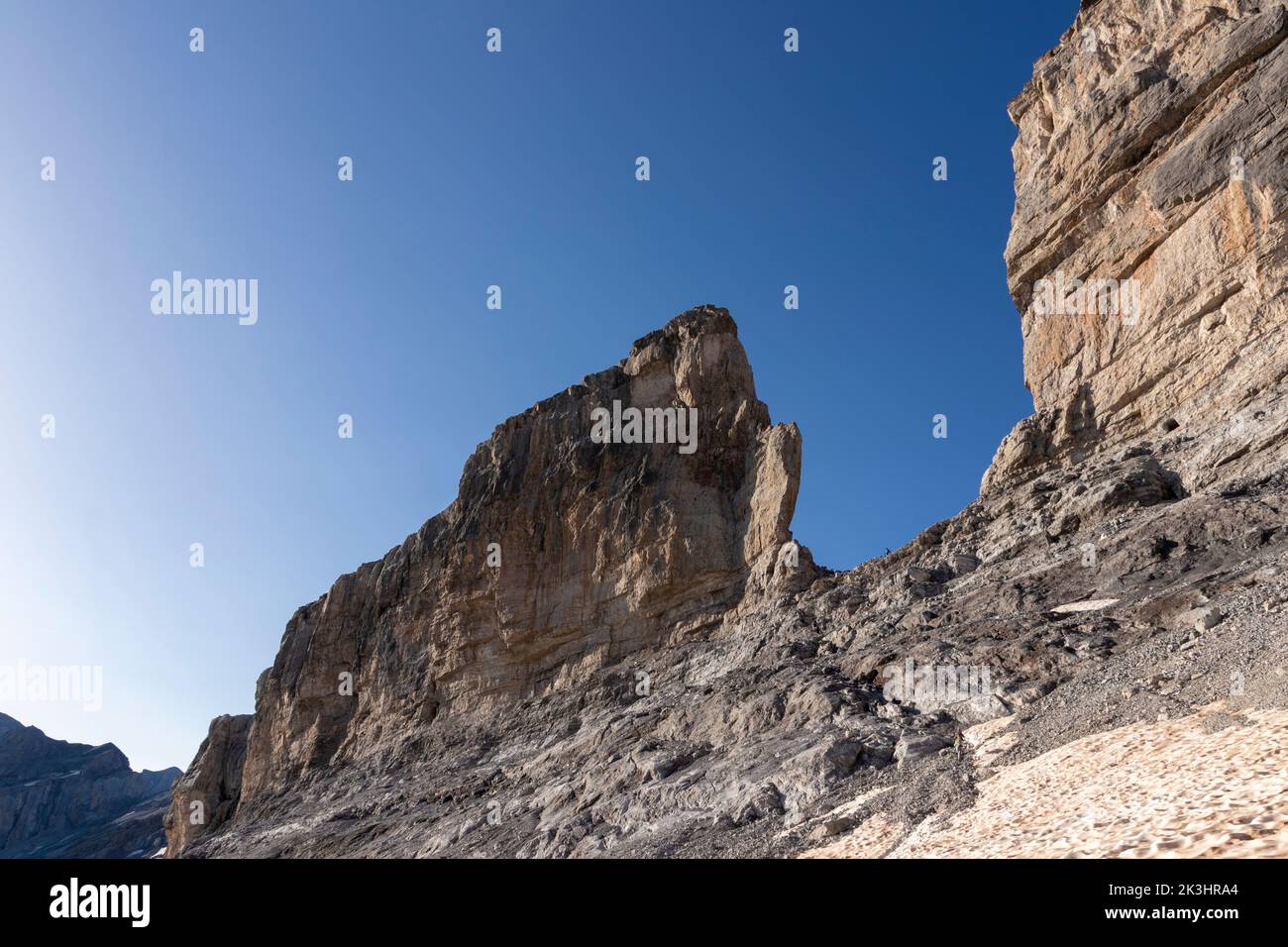 Cirque de gavarnie roland gap hi-res stock photography and images - Alamy