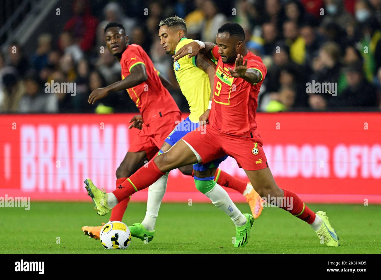 LE HAVRE - (lr) Baba Rahman of Ghana, Raphinha of Brasil, Jordan Pierre Ayew of Ghana during the ...
