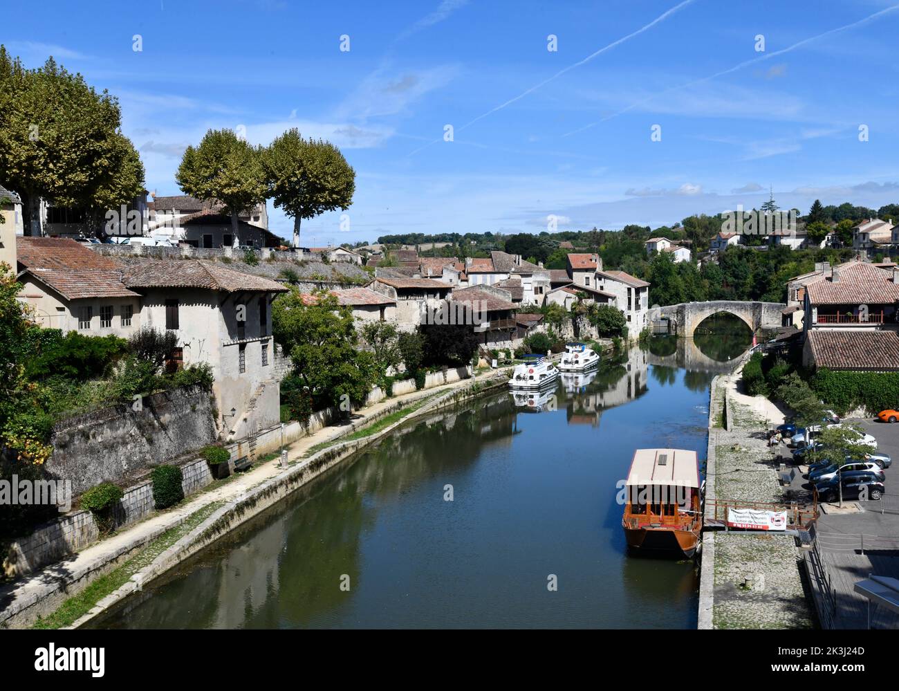 Old towm village hi-res stock photography and images - Alamy