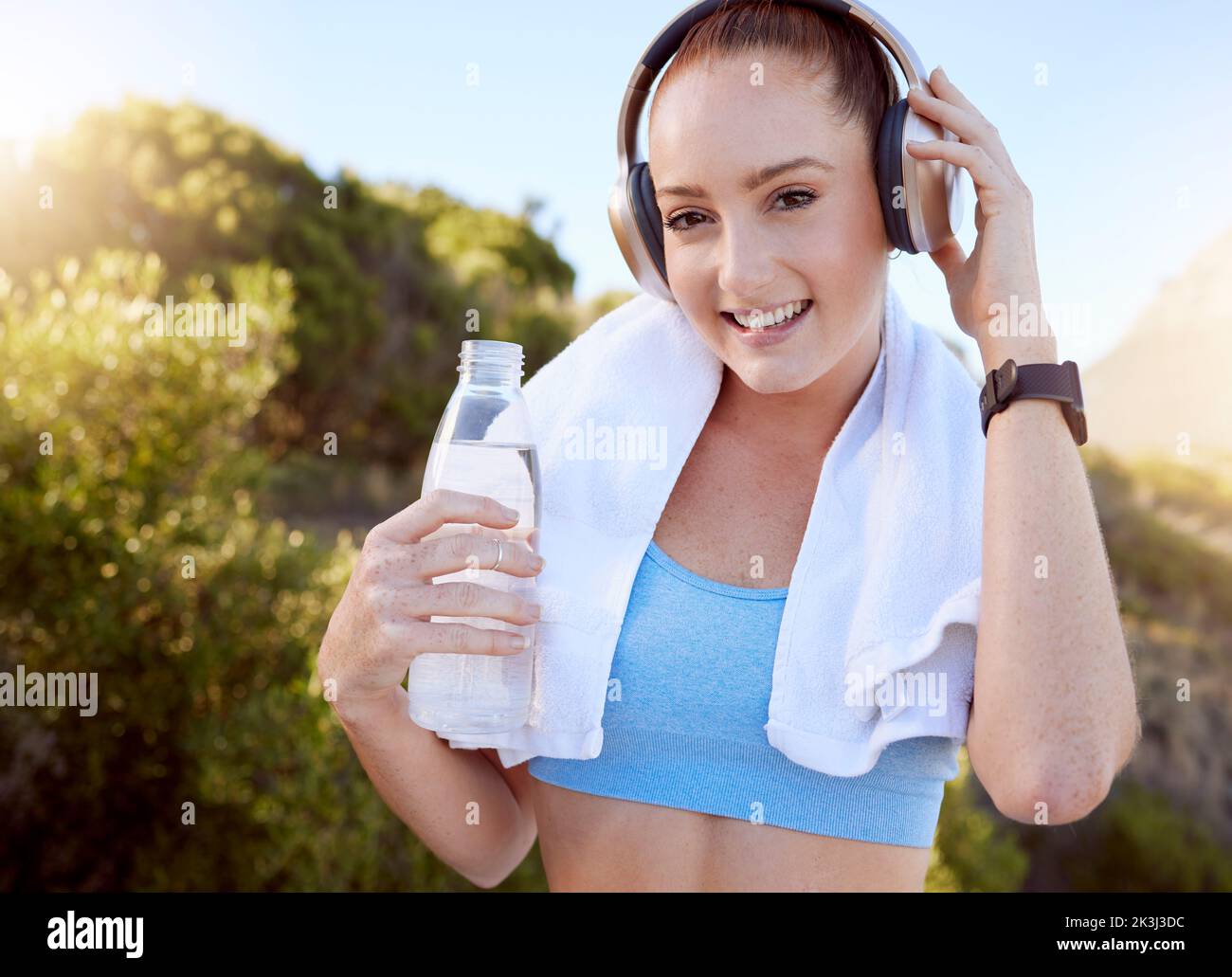 Positive woman in track hi-res stock photography and images - Alamy