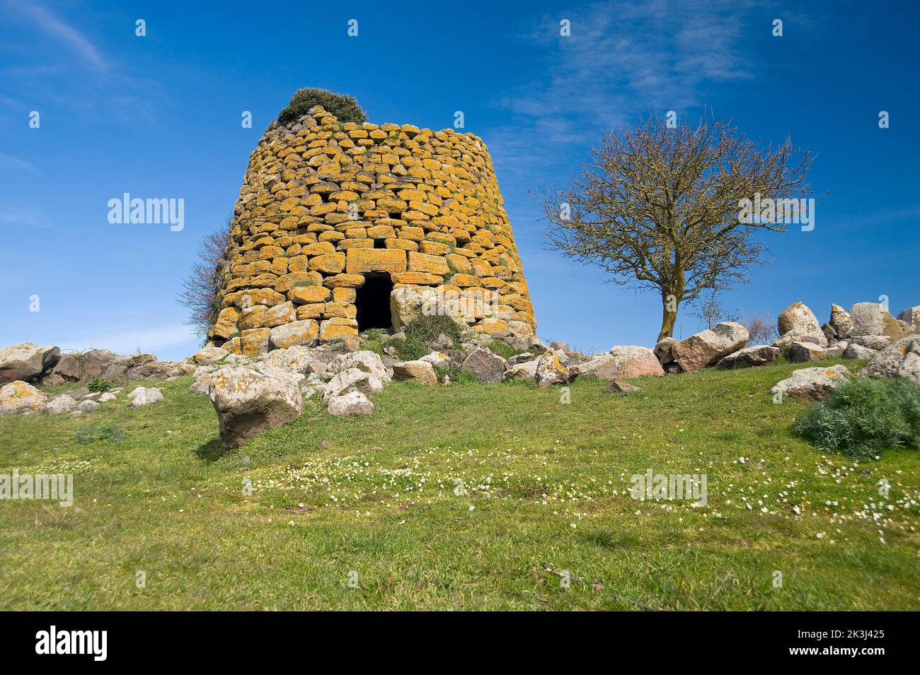 Nuraghe Succuronis, Macomer, Provincia di Nuoro, Sardinia, Italy ...