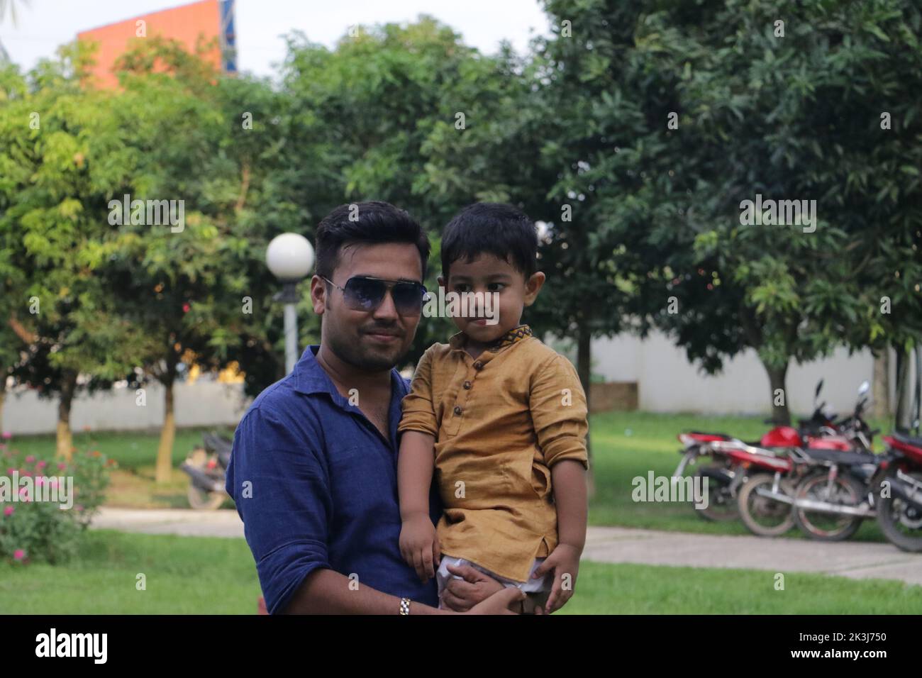 Father son stock photo hi-res stock photography and images - Alamy