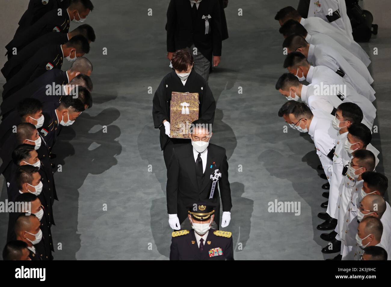 Japan funeral ashes hi-res stock photography and images - Alamy