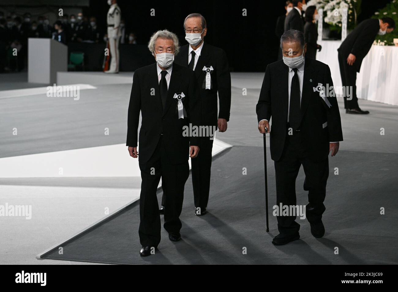 Tokyo, Japan. 27th Sep, 2022. Former Japanese prime ministers Junichiro ...