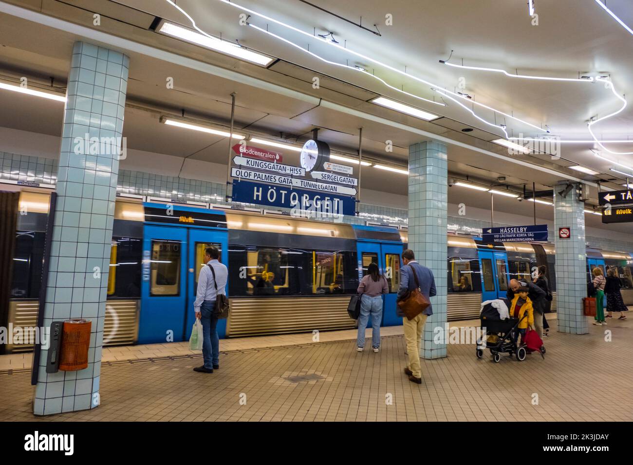 Hötorget metro station, Norrmalm, Stockholm, Sweden Stock Photo - Alamy