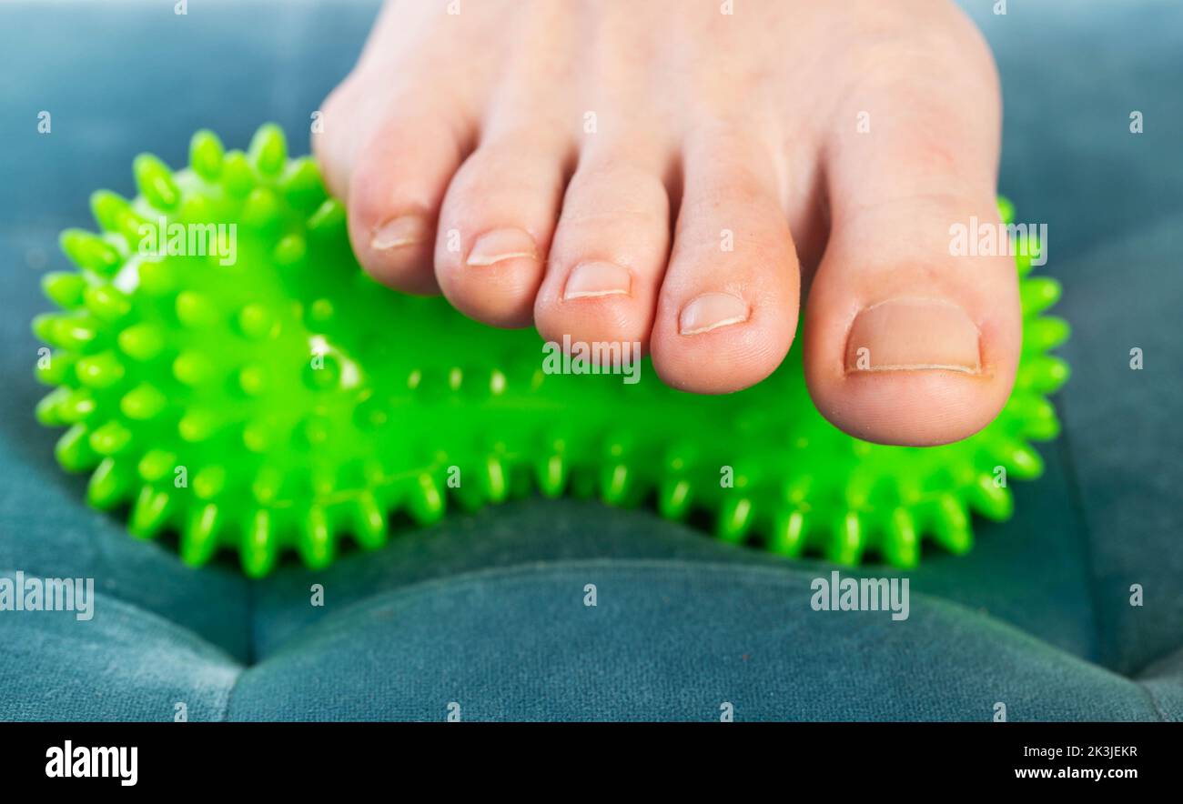 Home physiotherapy hi-res stock photography and images - Alamy