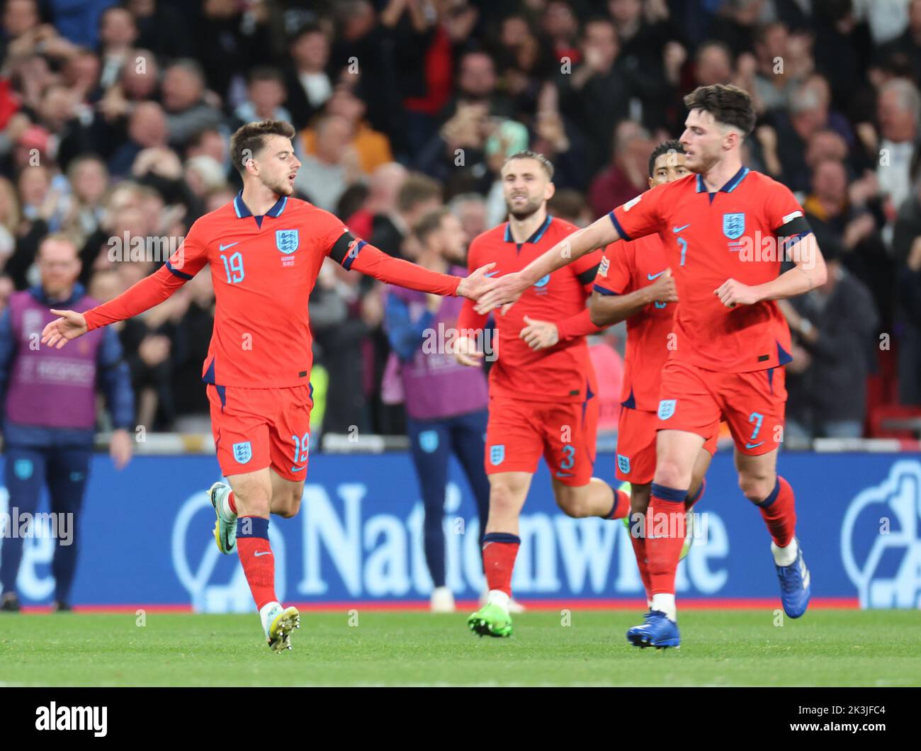 LONDON ENGLAND - SEPTEMBER 26 : Mason Mount (Chelsea) of England ...