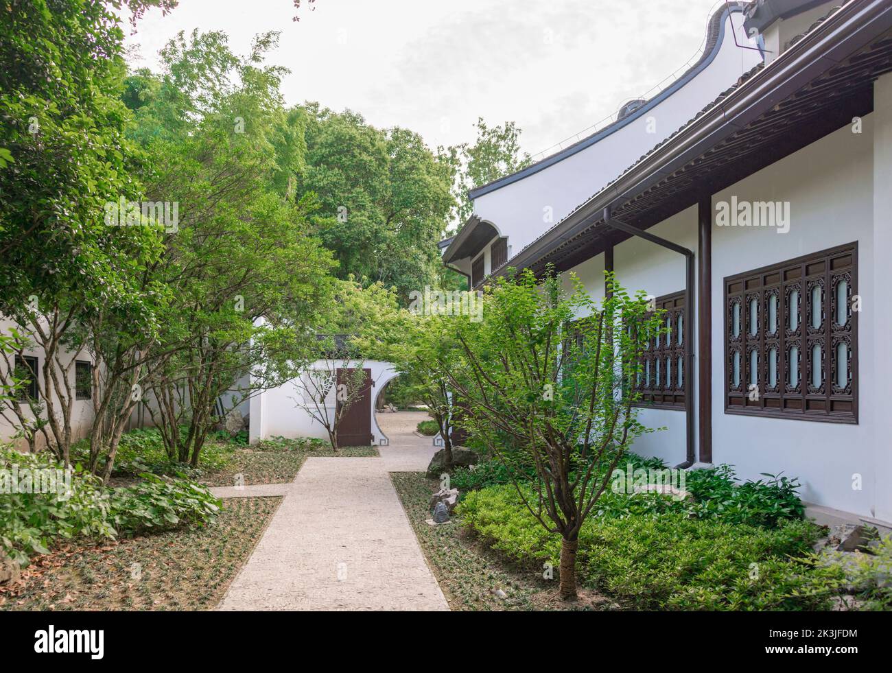 A corner of a building in Zuibaichi Park, Shanghai, China Stock Photo ...