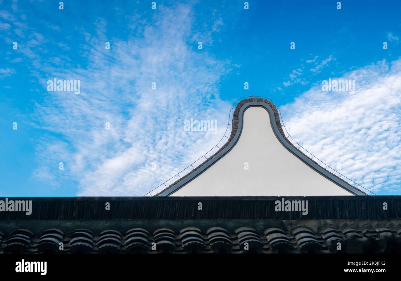 A corner of a building in Zuibaichi Park, Shanghai, China Stock Photo ...