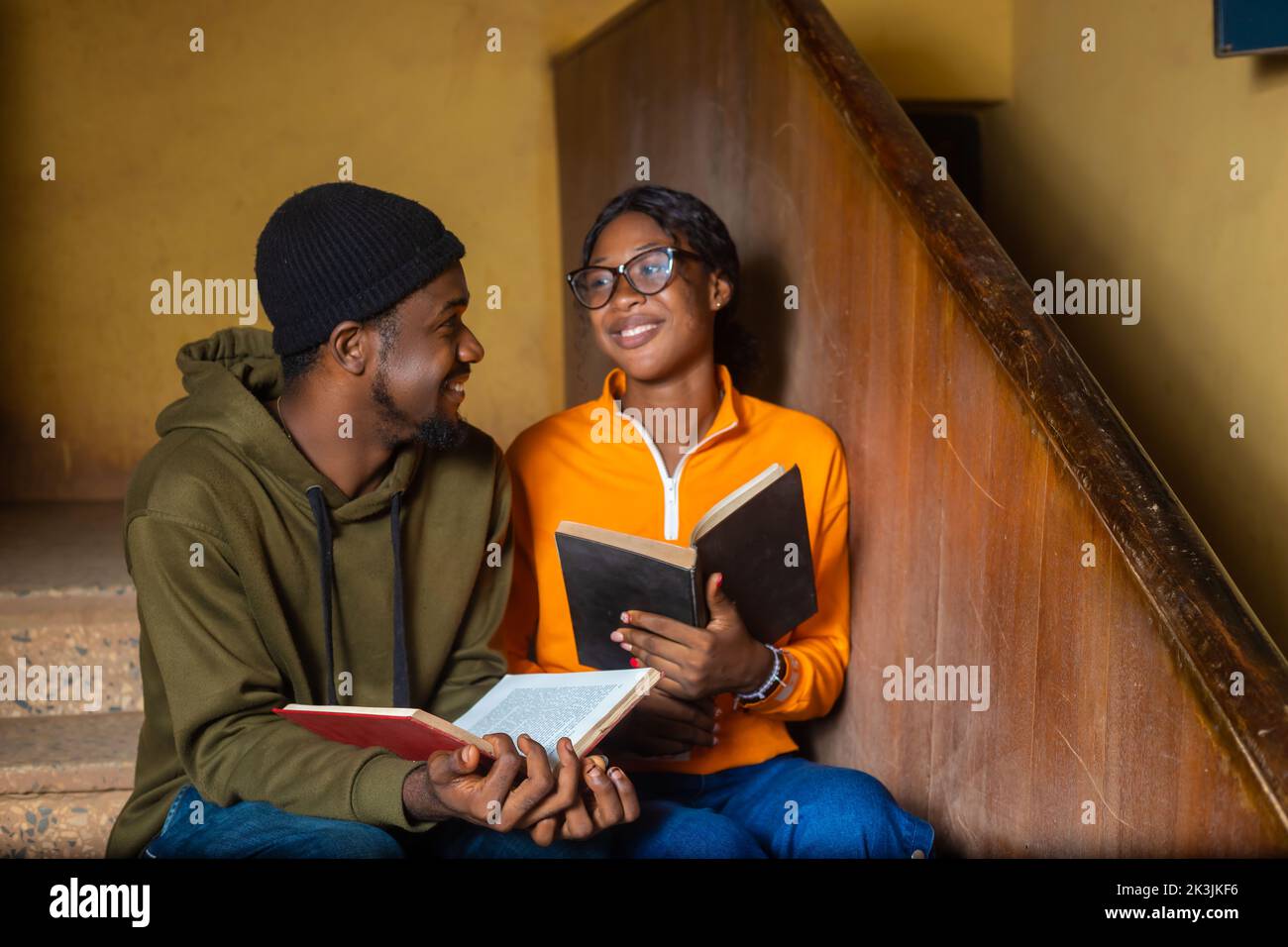 University students library stairs hi-res stock photography and images ...