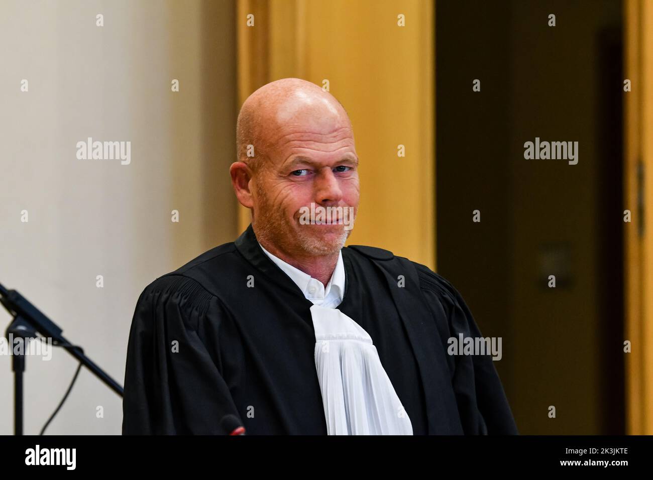 Assises assises assisen tongres proces hi-res stock photography and ...