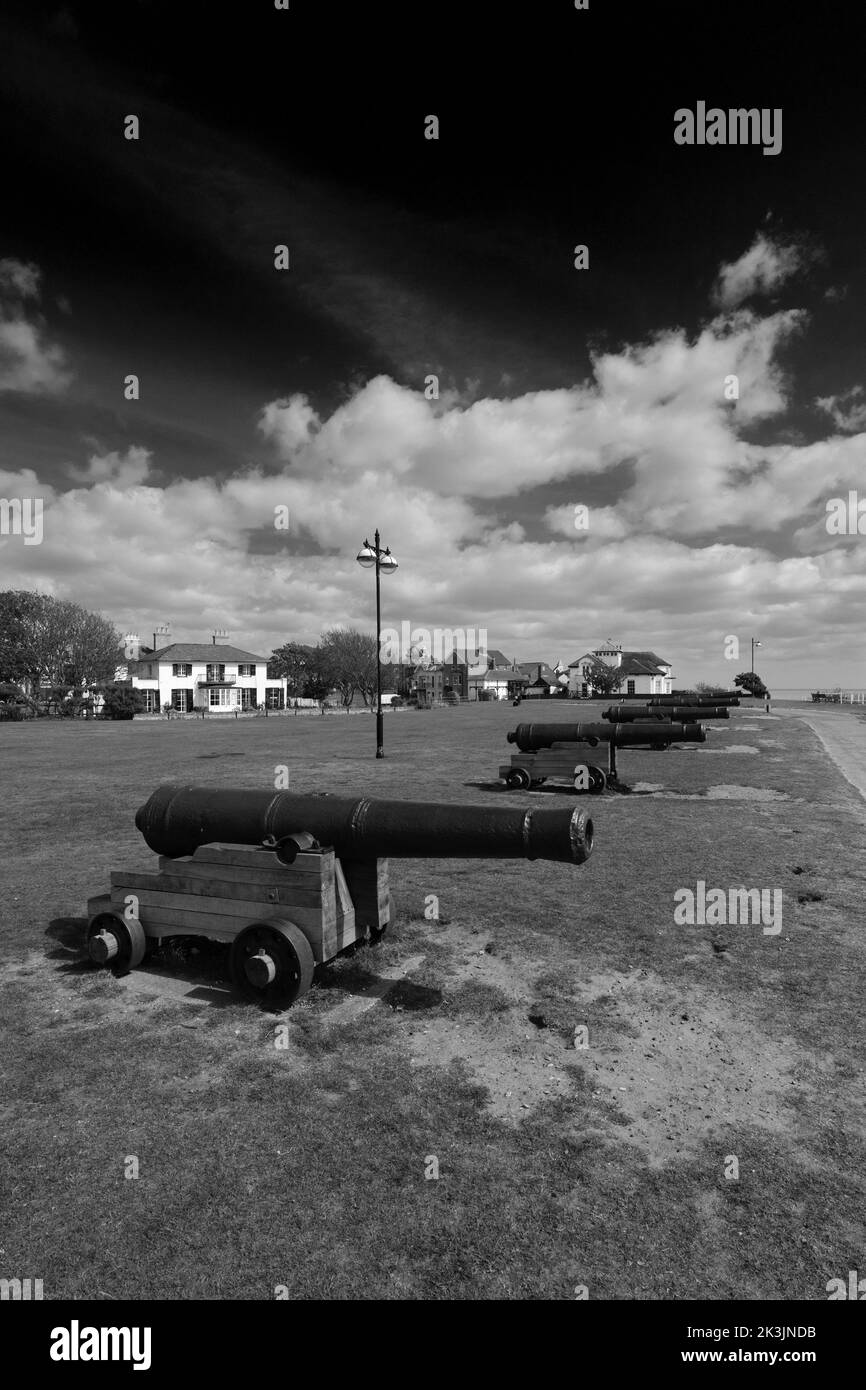 Canons at the Gun Hill promenade, Southwold town, Suffolk County ...