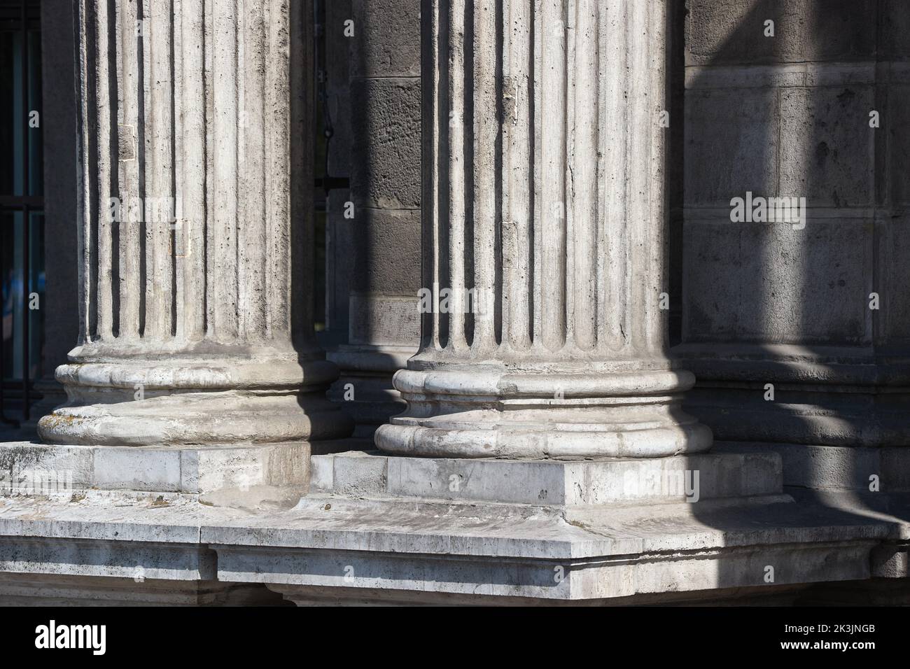 Column of an old stone building Stock Photo - Alamy