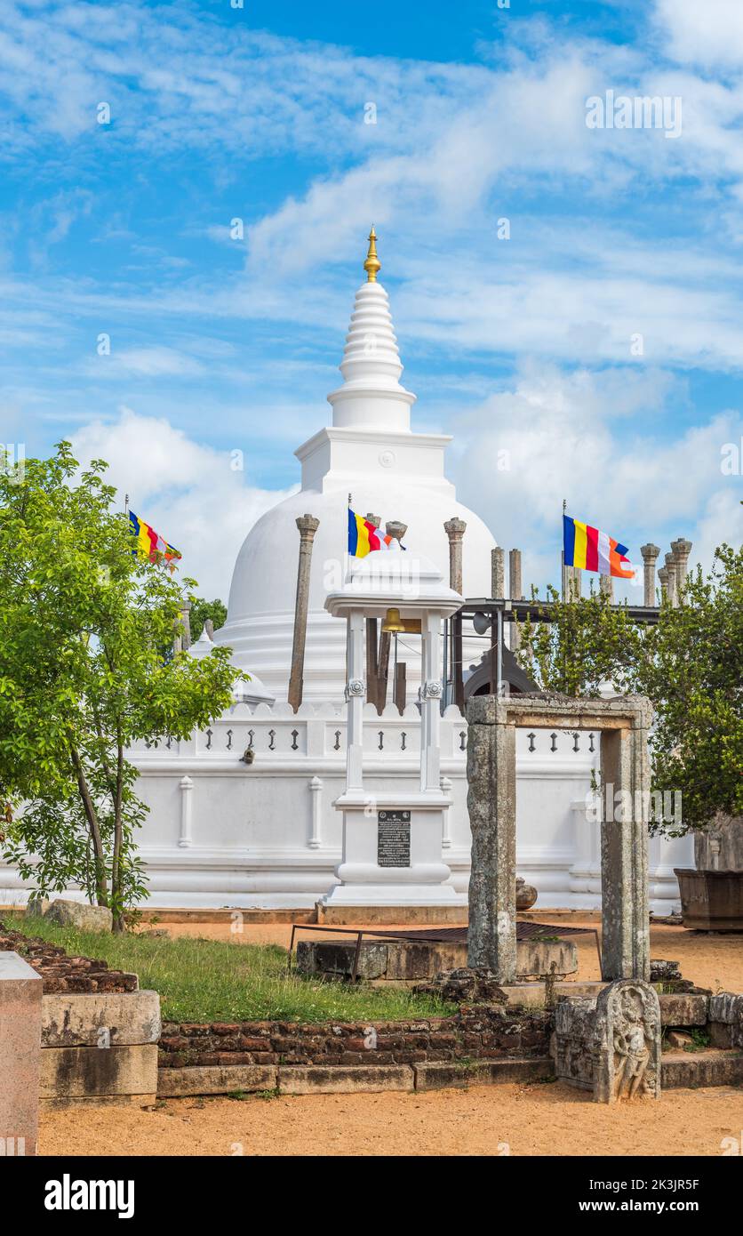Thuparama Dagaba iconic landscape photograph in the sacred city of ...