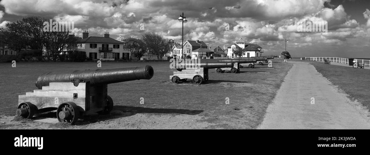 Canons at the Gun Hill promenade, Southwold town, Suffolk County ...