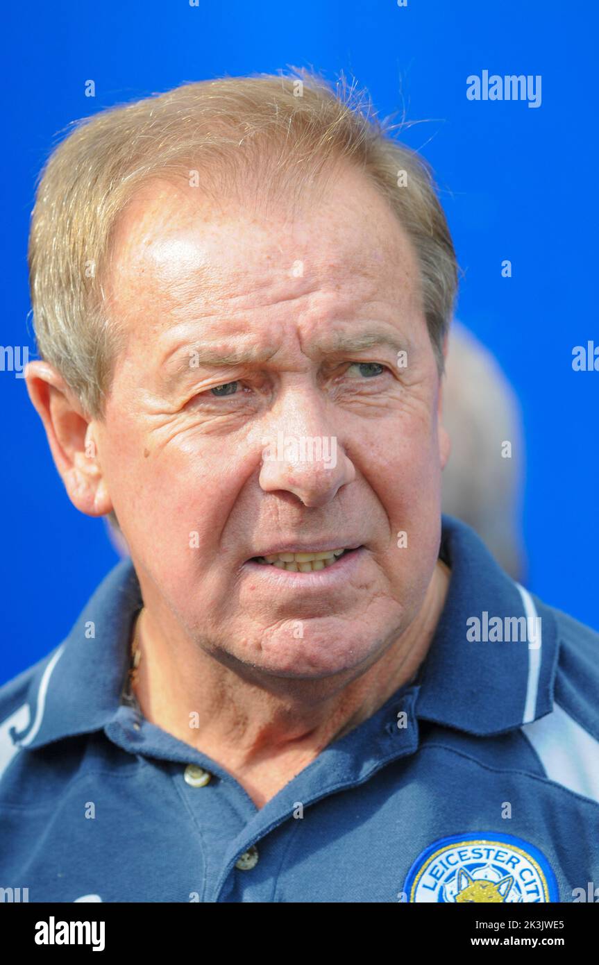 City legend hi-res stock photography and images - Alamy