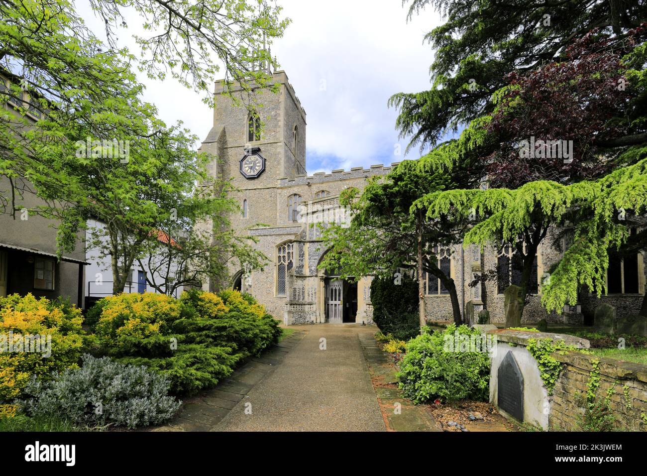 Churches in diss st marys church hi-res stock photography and images ...