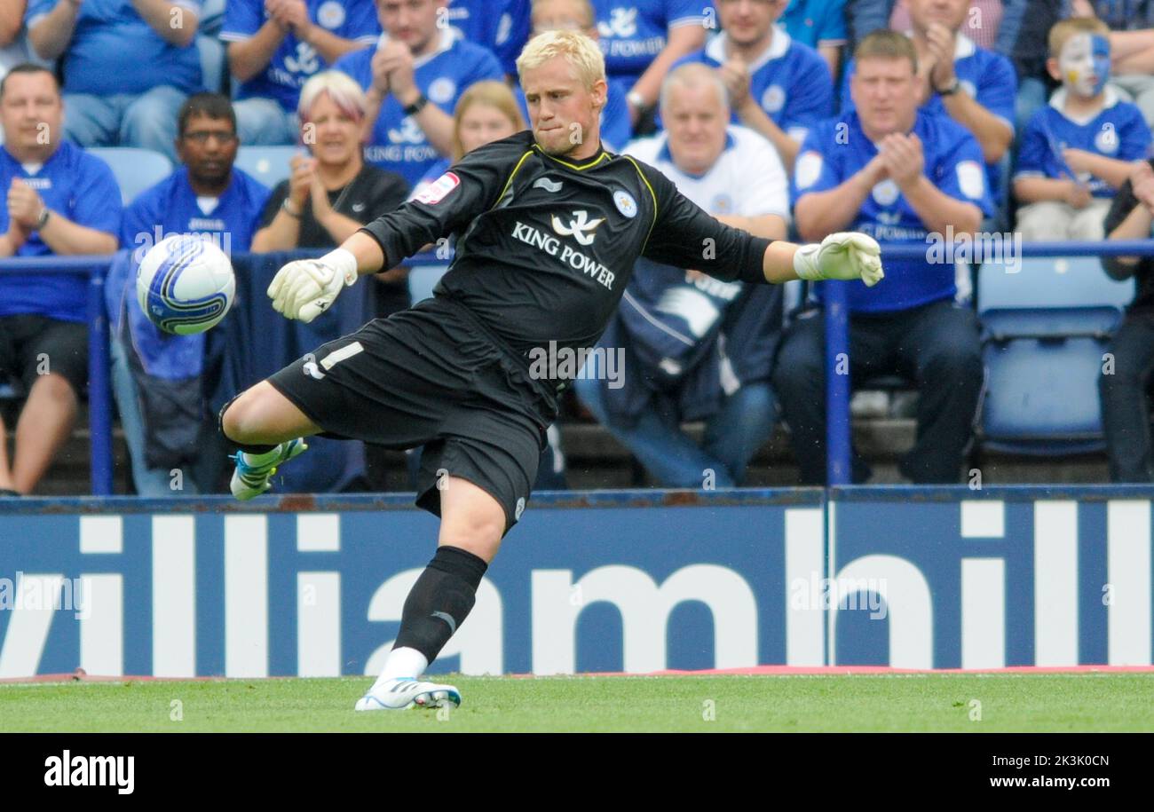 LEICESTER CITY GOALKEEPER KASPER SCHMEICHEL Stock Photo - Alamy