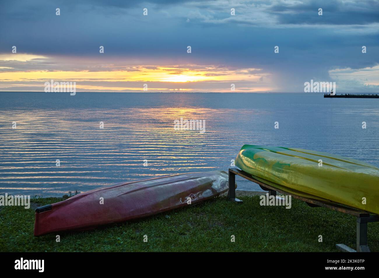 Backdrop of boats hi-res stock photography and images - Alamy