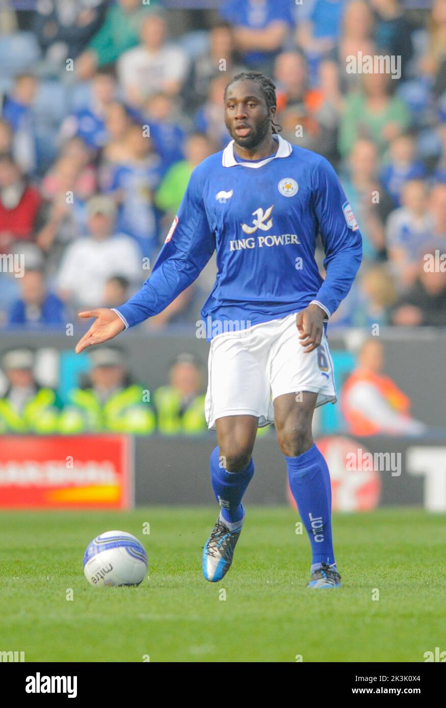 Sol bamba football hi-res stock photography and images - Alamy