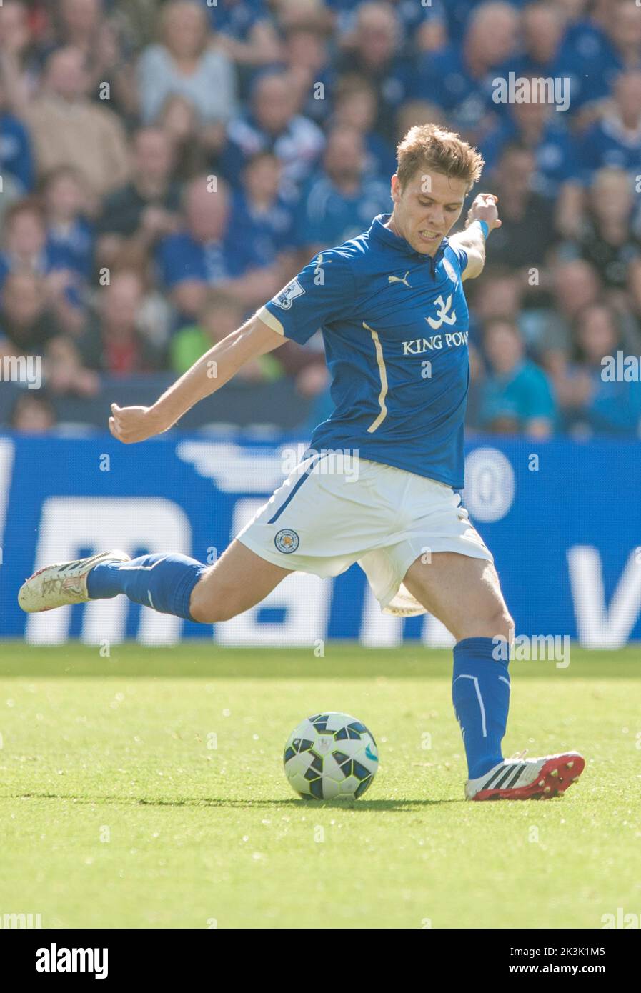 Leicester City Dean Hammond Stock Photo - Alamy