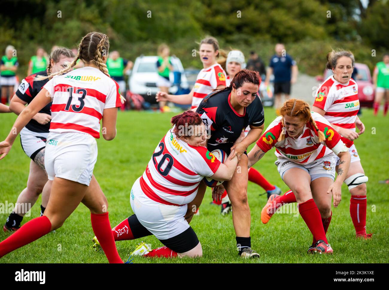 Red and white stripe rugby kit hi-res stock photography and images - Alamy