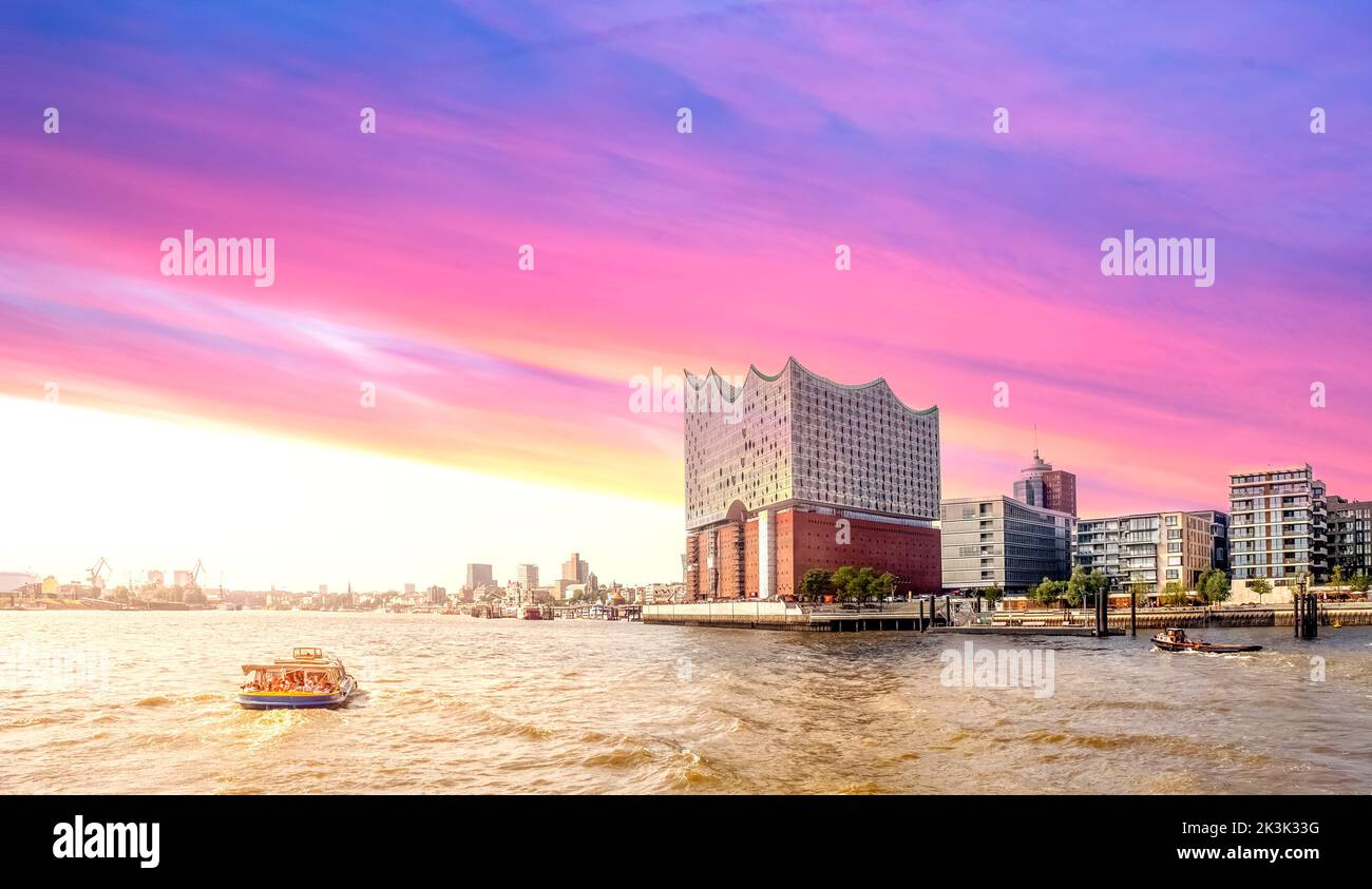 Opera House, Hamburg, Germany Stock Photo - Alamy