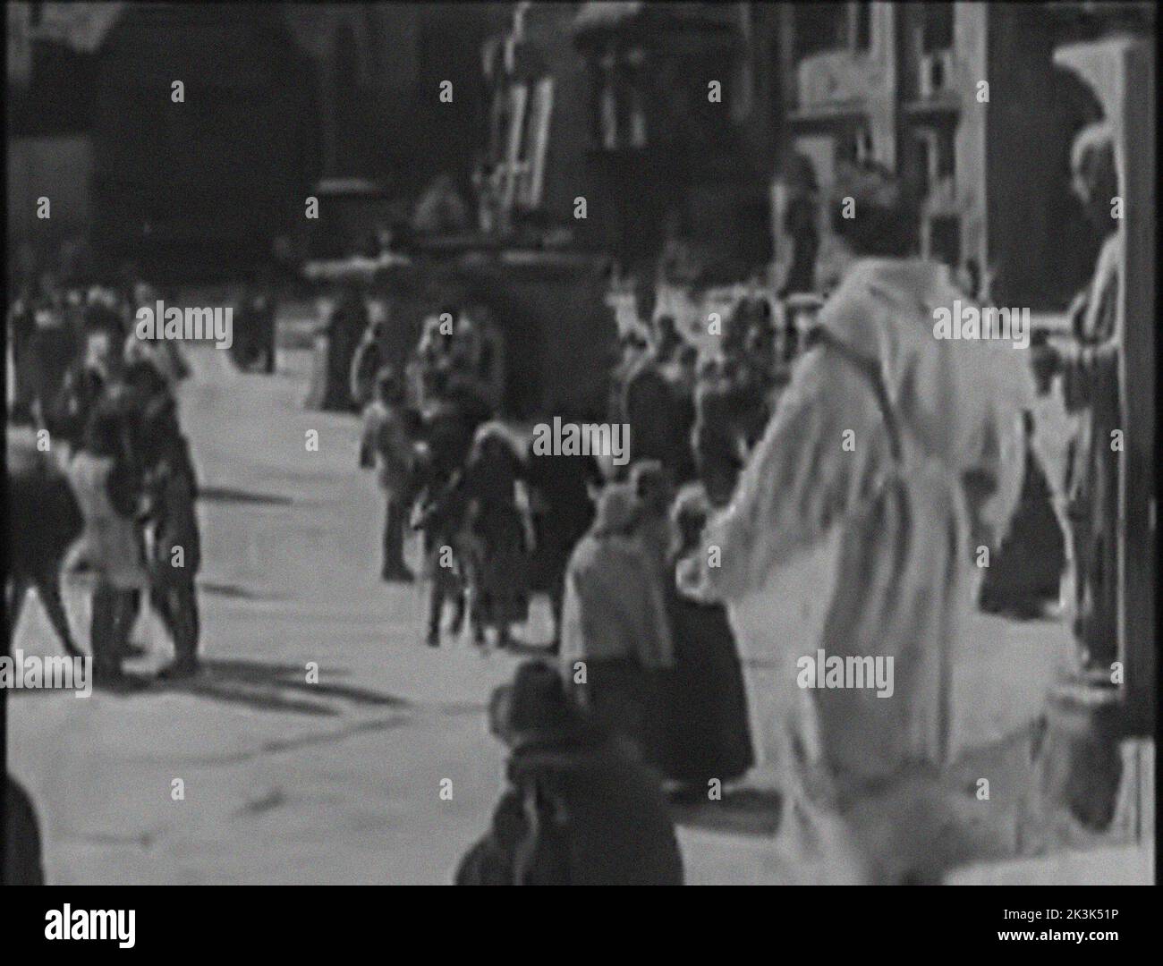 Hunchback of Notre Dame vintage still from 1923 movie Stock Photo - Alamy