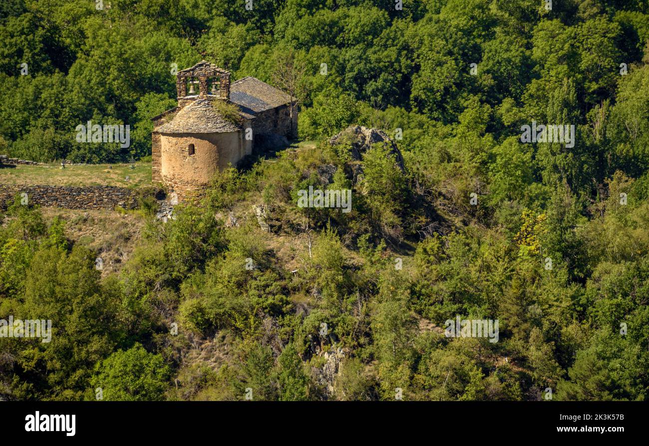 Capilla catolica medieval hi-res stock photography and images - Alamy