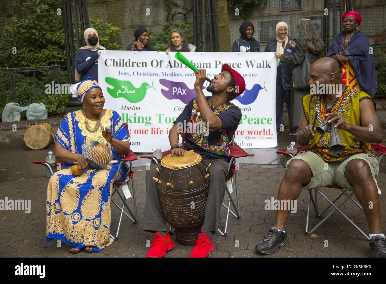 Members of various religious groups and religions come together by the ...