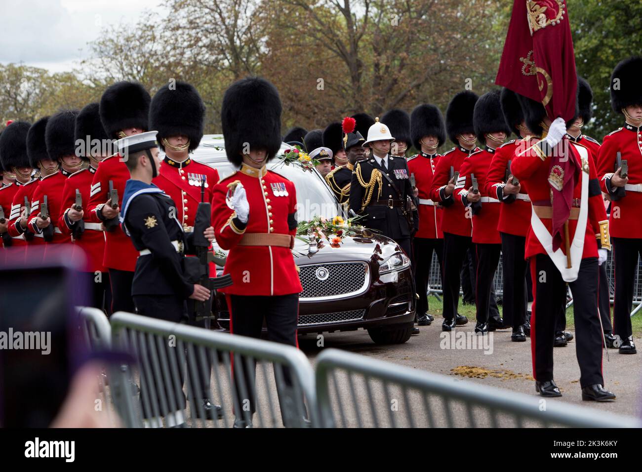 Queen Elizabeth II funeral September 19 2022, Long Walk Windsor ...