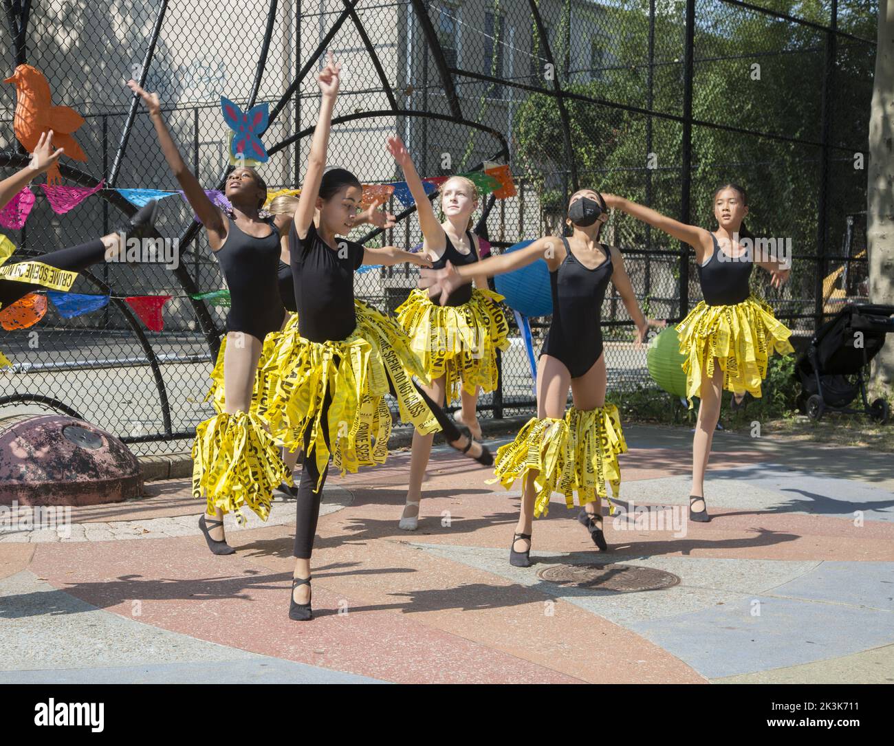 School age modern dancers with Cynthia King Dance School perform at a ...