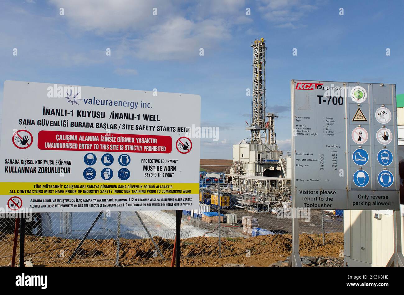 Turkey, Thrace western region, Exploration drilling rig Stock Photo - Alamy