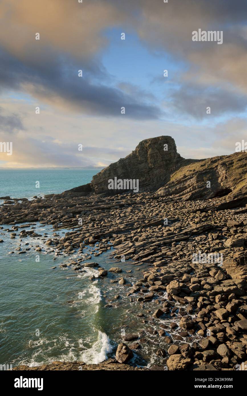 Rickets Head near Newgale, Pembrokeshire, Wales Stock Photo - Alamy