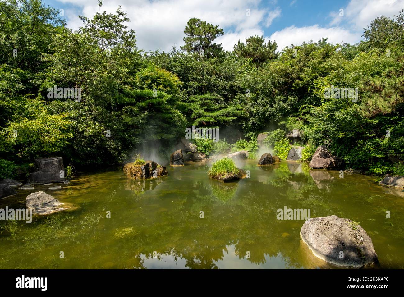 Beautiful Lake view. Yongsan Family Park, Seoul, South Korea Stock ...