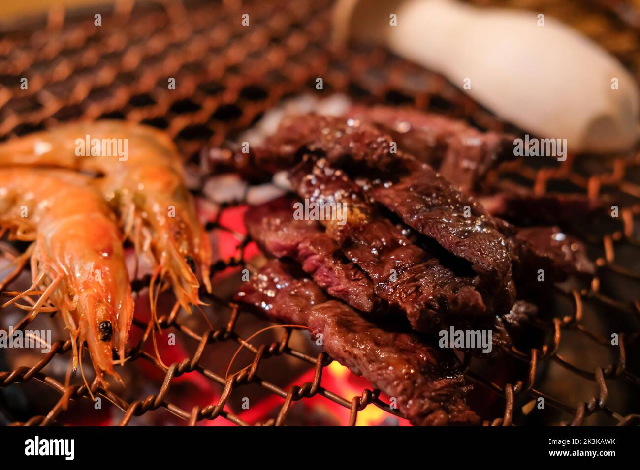 Korean Style Barbecue Grill BBQ rare meat with shrimp Stock Photo - Alamy