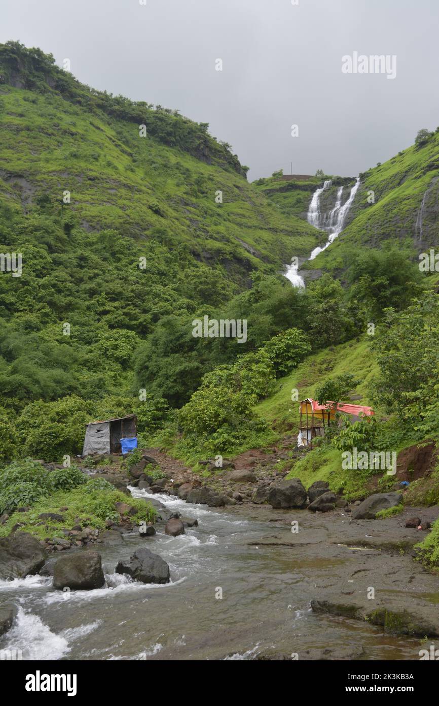 Bhivpuri hi-res stock photography and images - Alamy