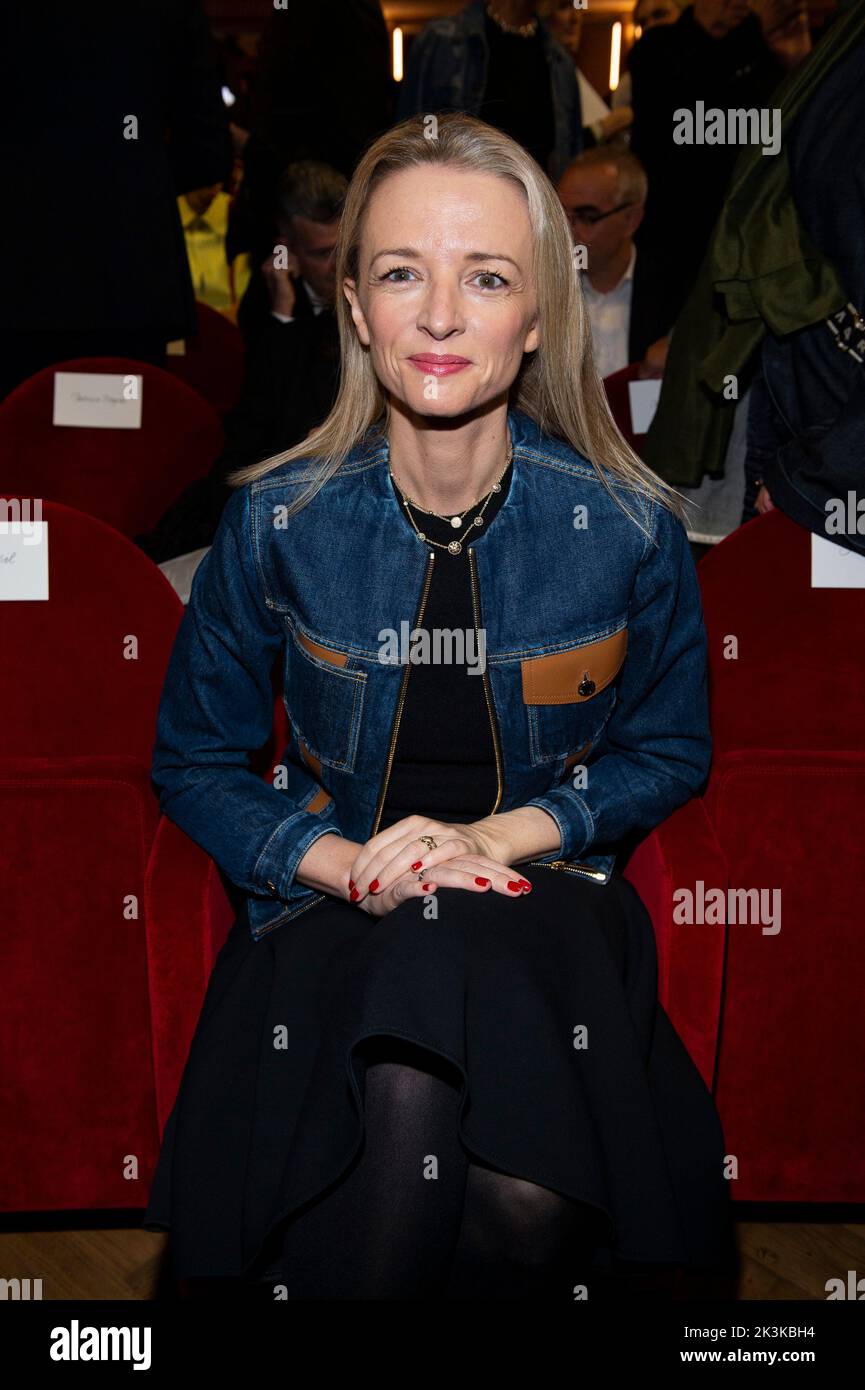 Delphine Arnault Milan Fashion Week - Women S/S 2023 Ferrari Fashion ...