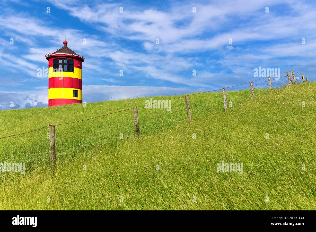 Pilsumer Leuchtturm: Famous German lighthouse on the North Sea coast ...