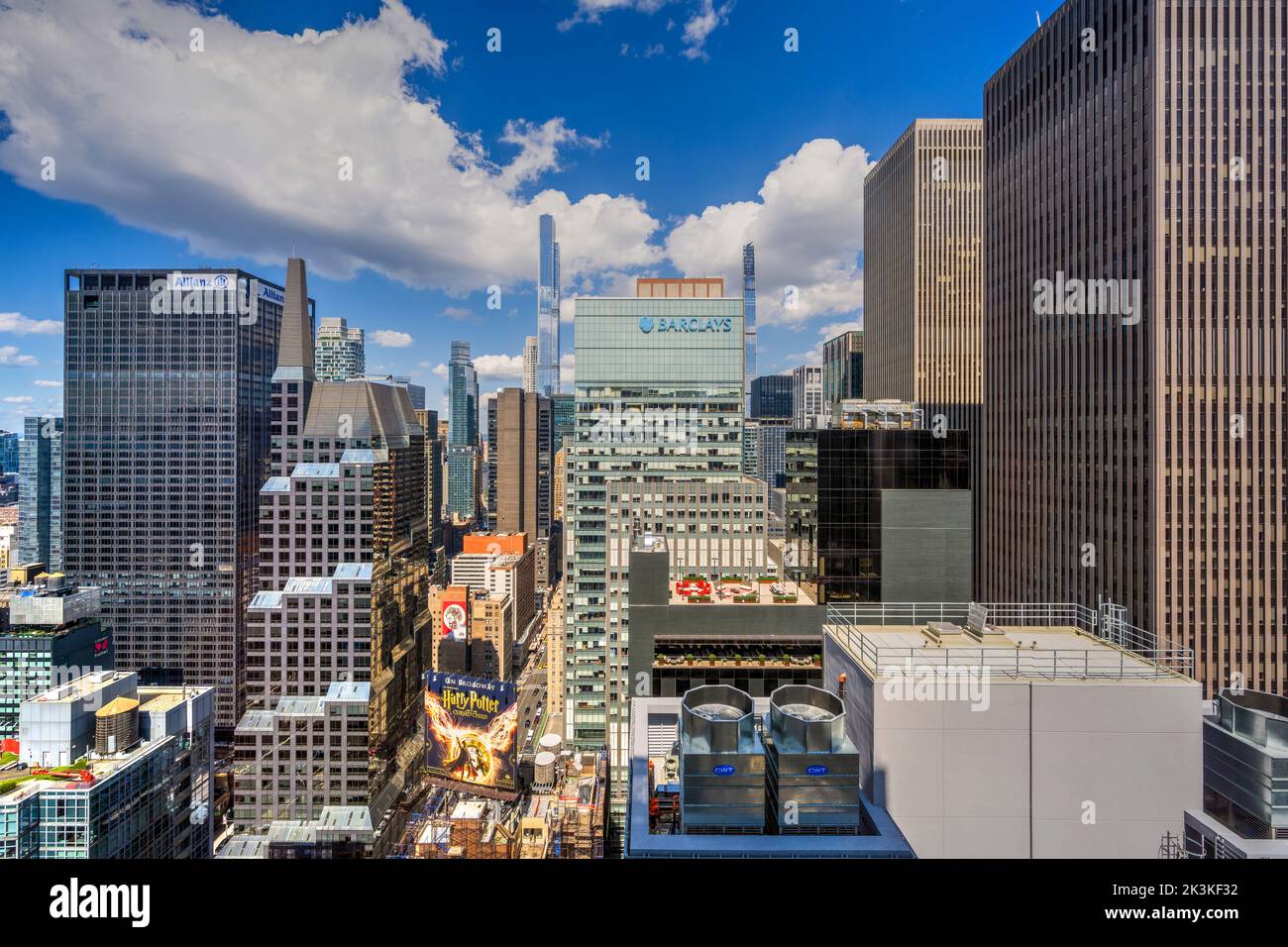 Aerial view of midtown manhattan hi-res stock photography and images ...