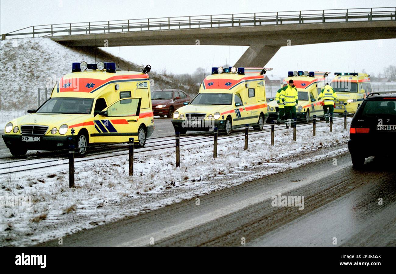 A serious bus accident occurred at half past two on Friday afternoon on ...