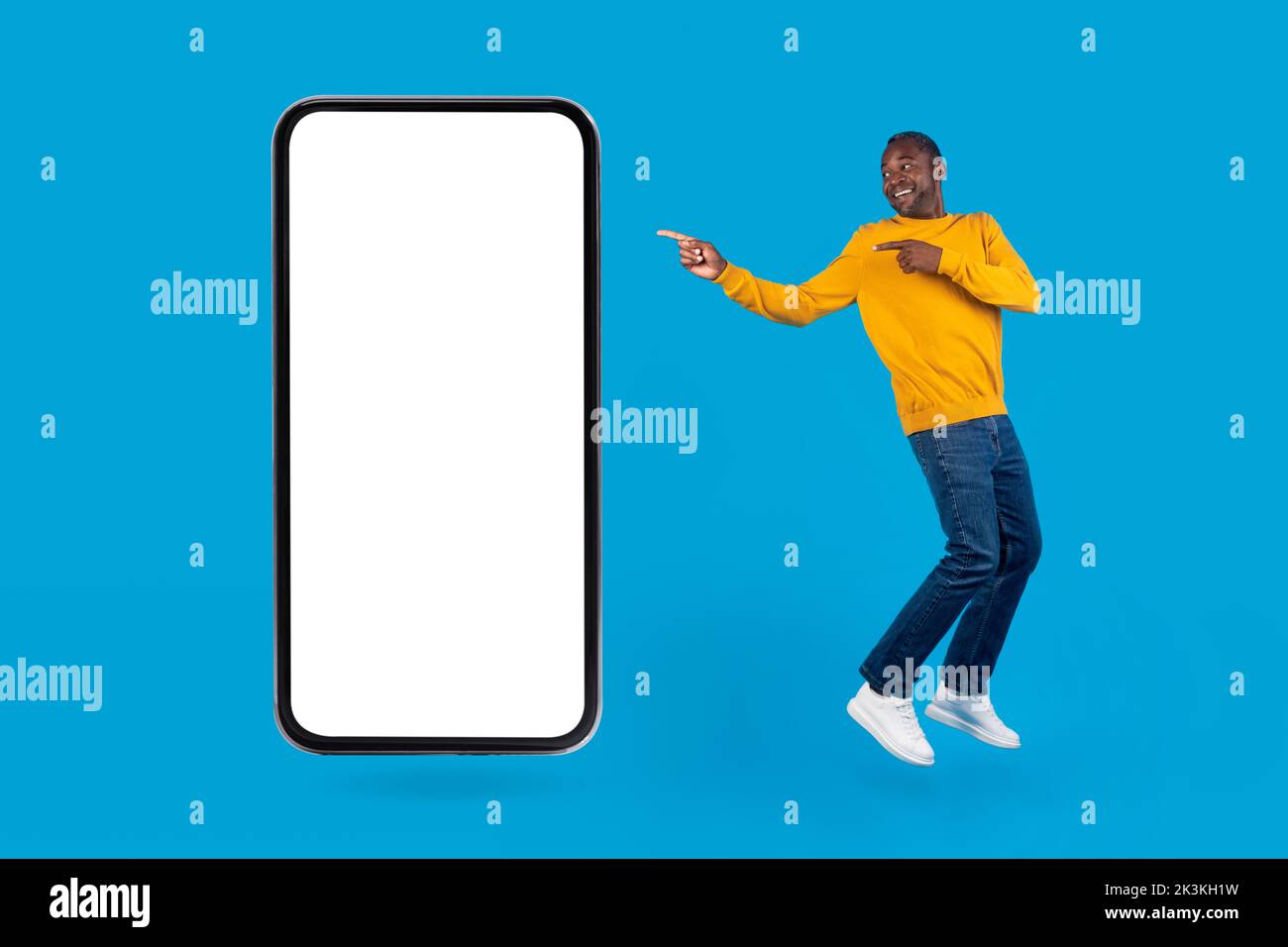 African american guy dancing hi-res stock photography and images - Alamy