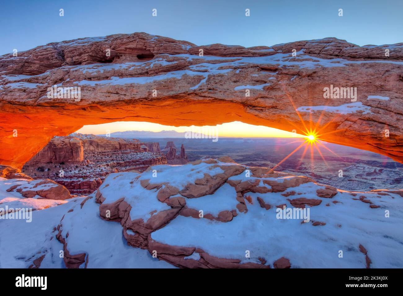 Canyonlands np island in the sky mesa hi-res stock photography and ...