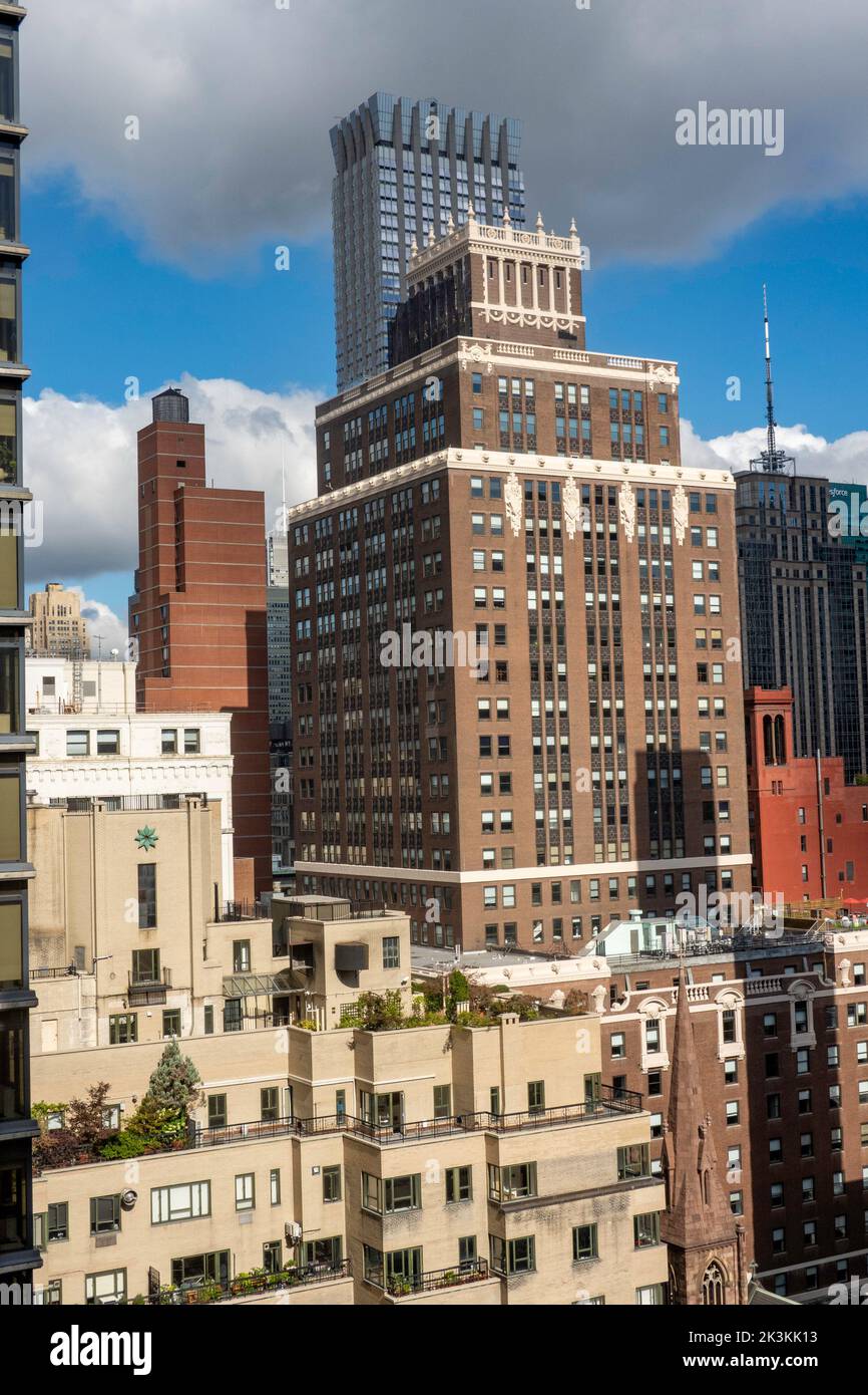 Langham Hotel on Fifth Avenue and 200 Madison Avenue, New York City ...