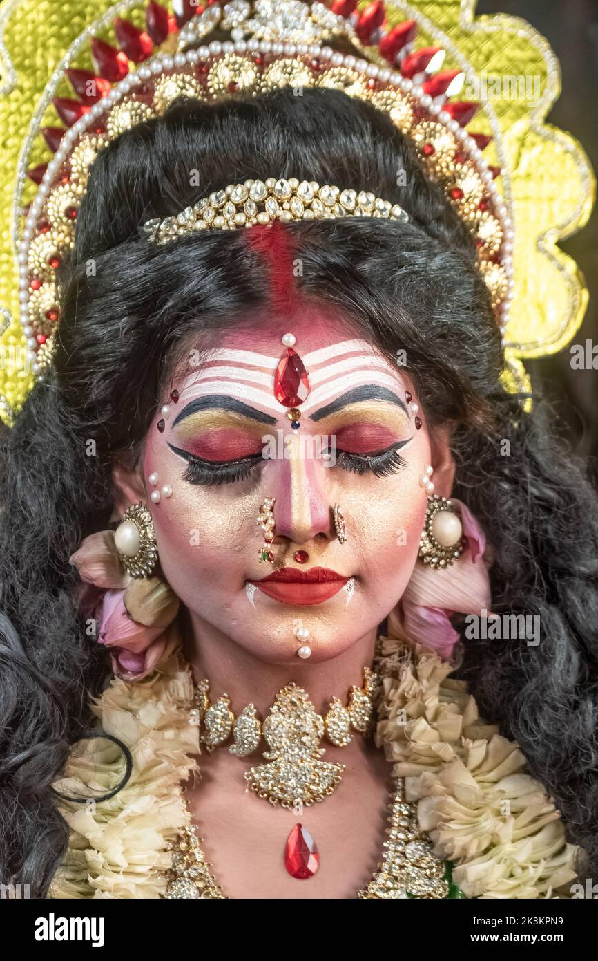 Agomoni concept photo shoot,Woman face with perfect makeup like goddess ...