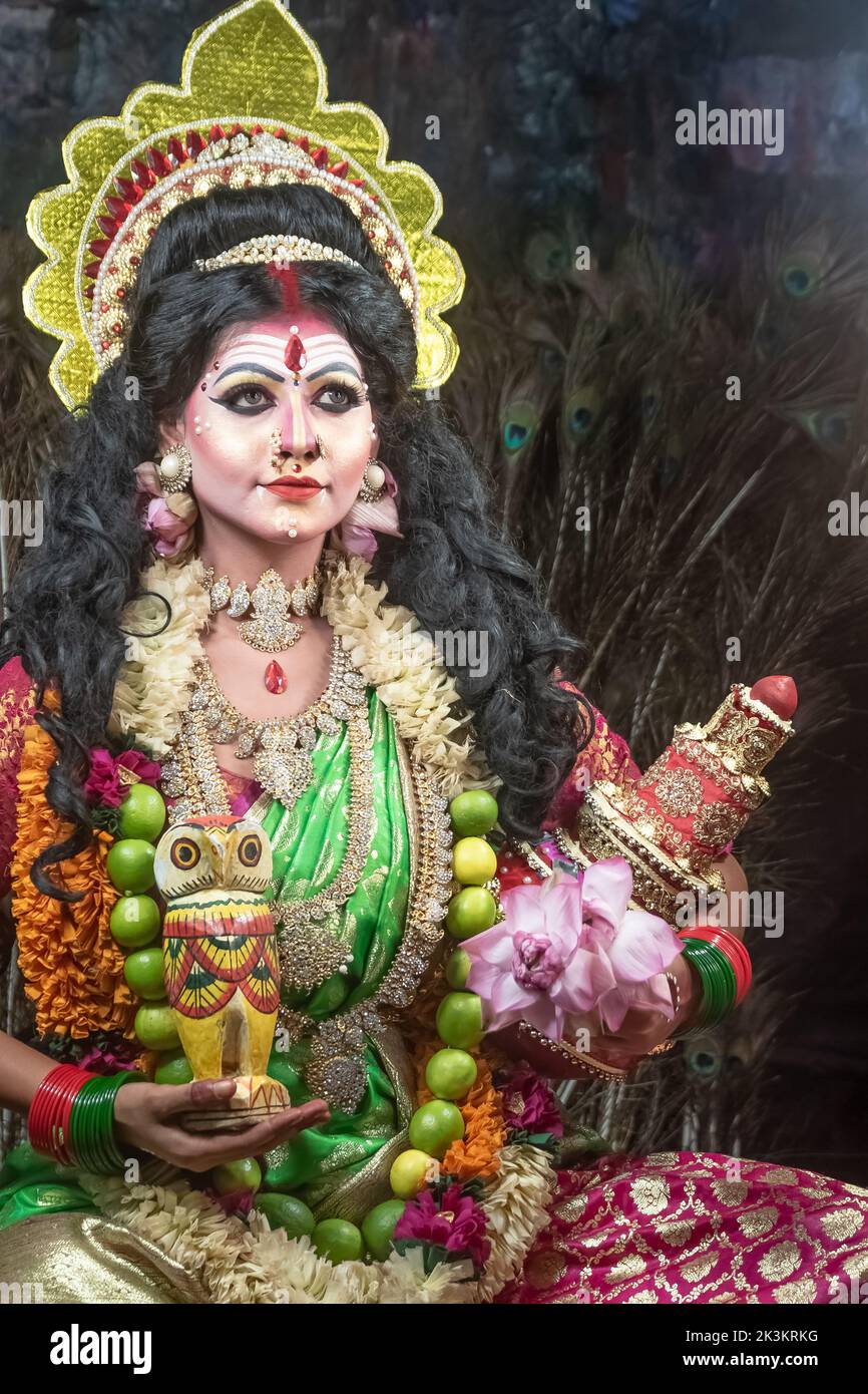 Agomoni concept photo shoot,Woman face with perfect makeup like goddess ...