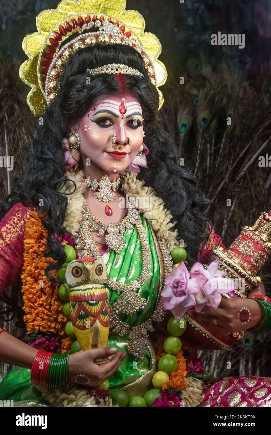 Agomoni concept photo shoot,Woman face with perfect makeup like goddess ...