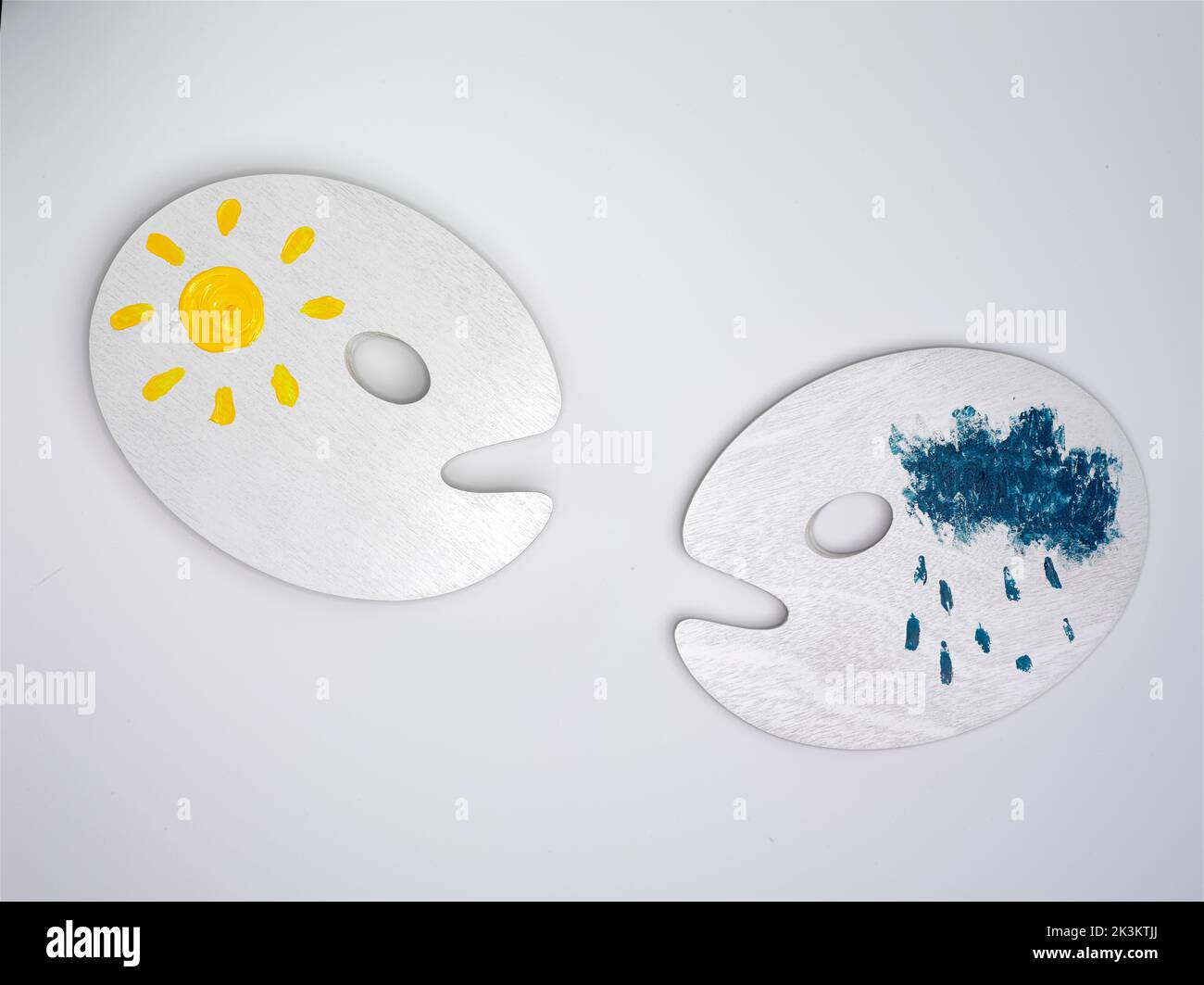 Paint Pallet Faces Stock Photo - Alamy