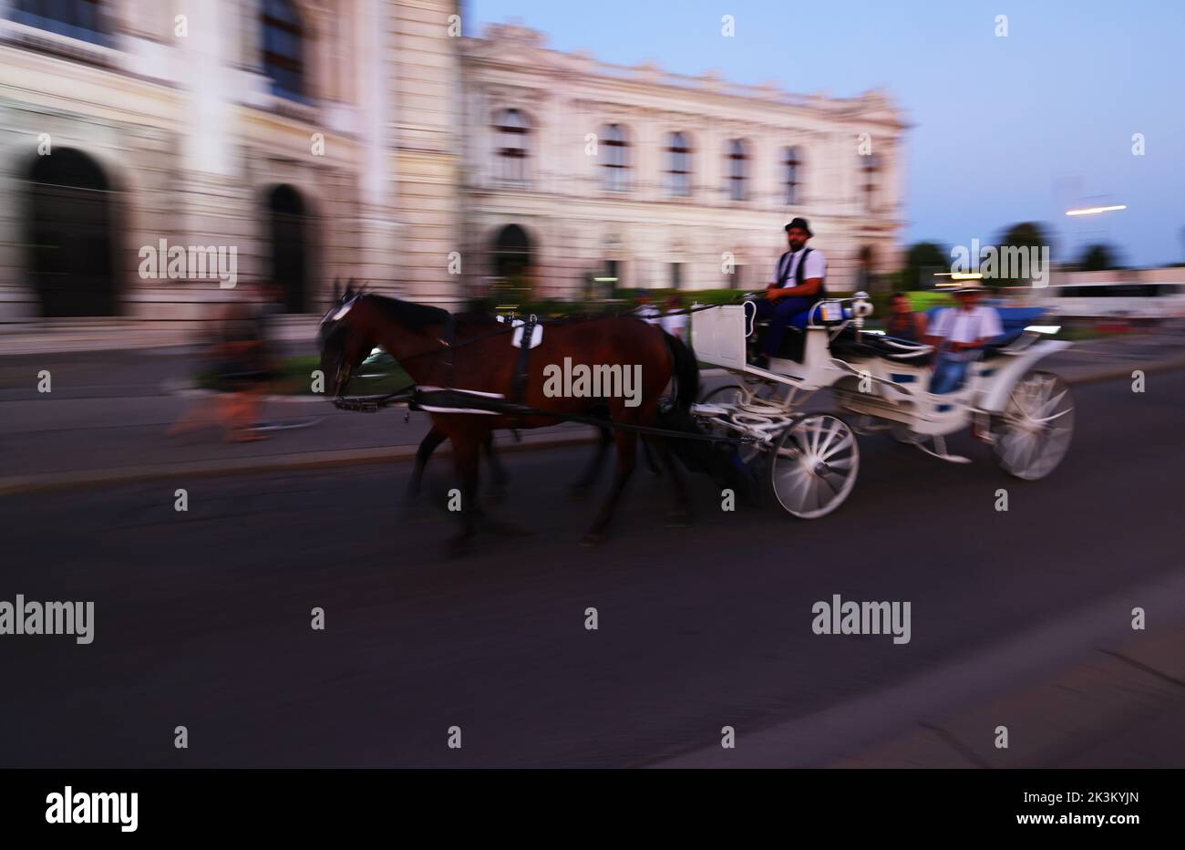 Wien Fiaker, Kutsche, Fiaker, Wien, Pferdekutsche oder Fiaker bei ...
